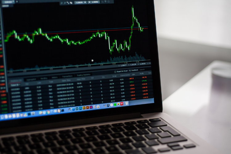 Formation swing trading